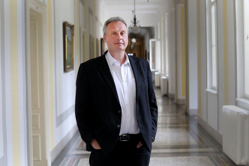 Podle nastupujícího poradce pro národní