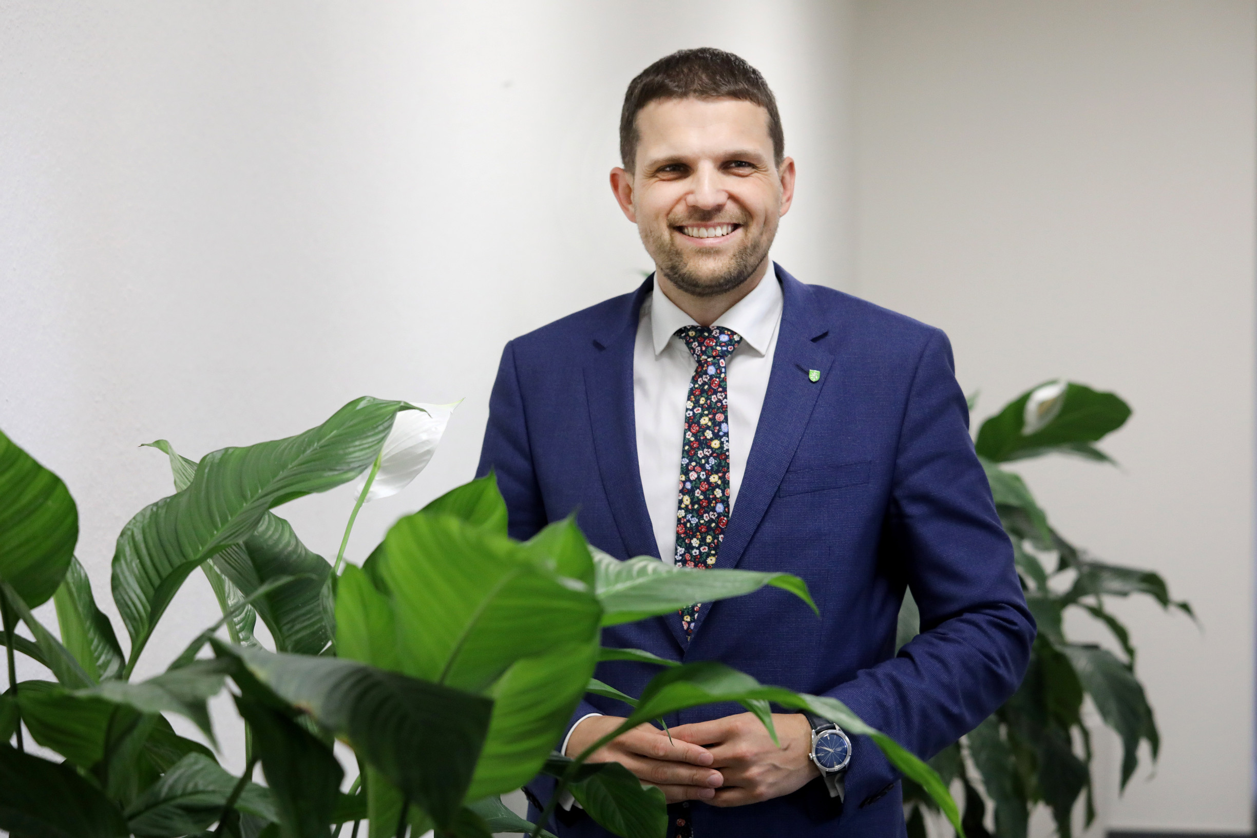 Lidovecký ministr sedí na balíku peněz, který může dosáhnout až půl ...