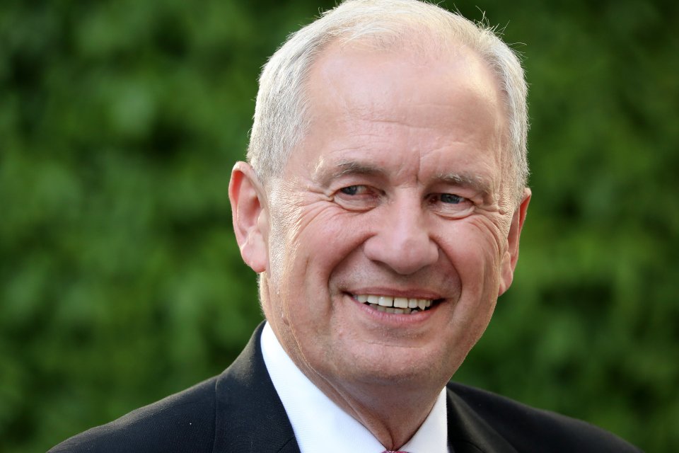 Od „vstupenky na Titanic“ na vrchol české justice. Kdo je nový šéf ...