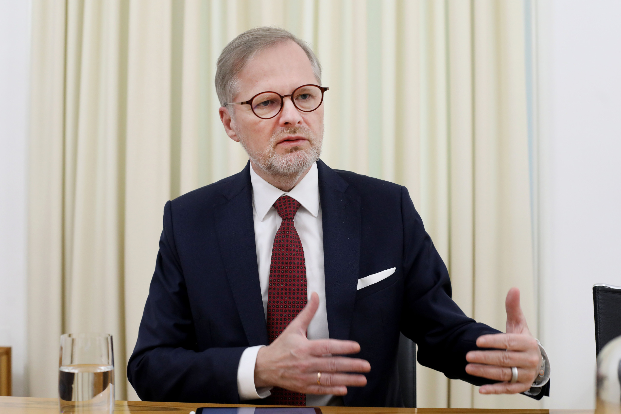 Rozhovor s premiérem: Jak se dívá na Blažkovy kauzy, co s kriticky ...