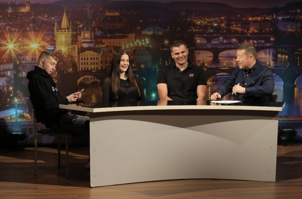 Okamurovo Clash of the Stars. Šéf SPD v novém podcastu míří spolu s ...