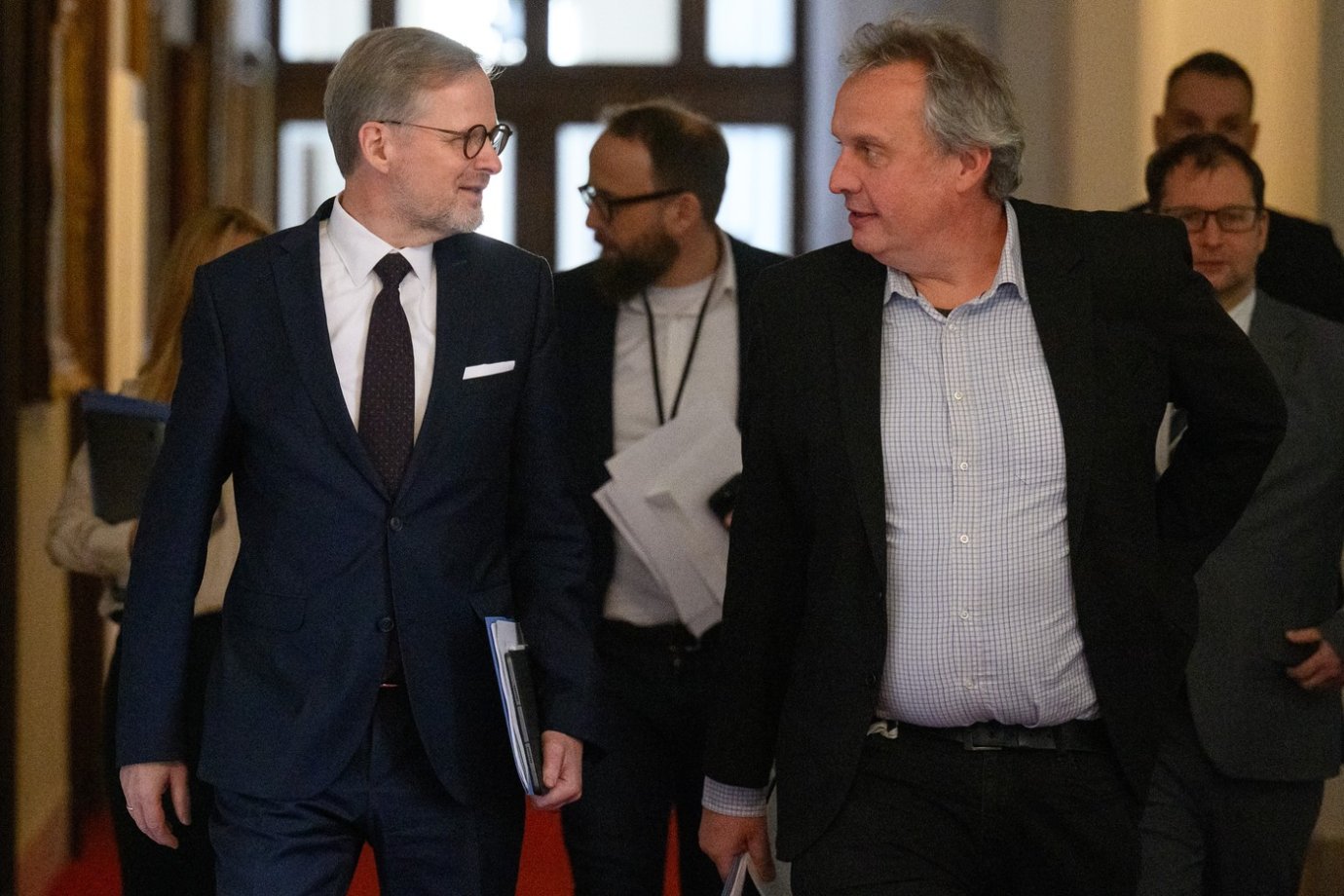 „Asi myslel první várku.“ Pojar a Fiala vyvrací prezidentova slova, že ...