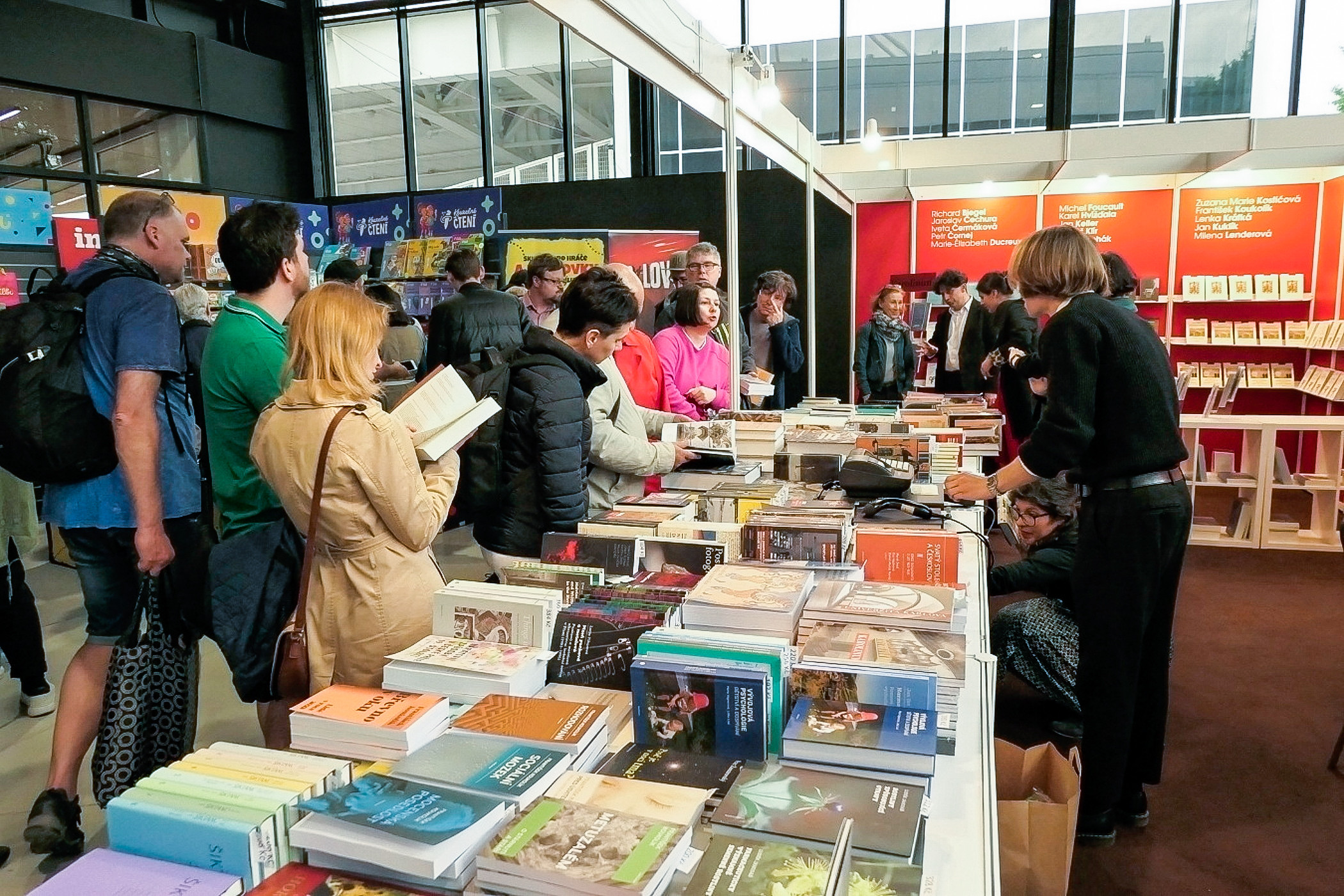 Svět knihy Praha 2024 přivítá hosty ze čtyřiceti zemí a regionů — Deník N