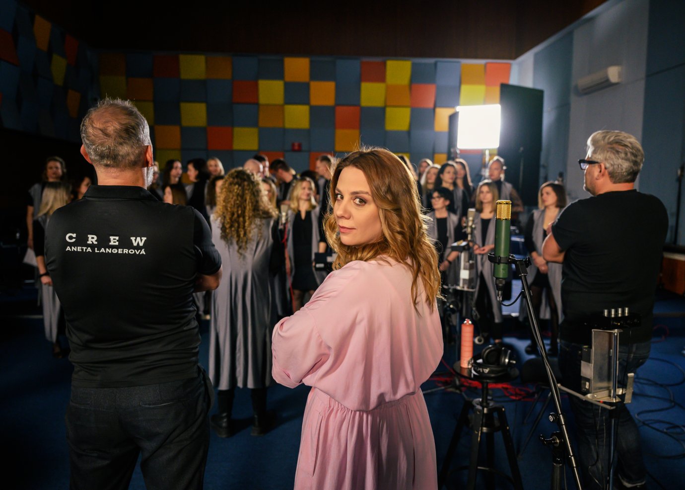 „Já vám říkala, že jsem old school…“ Aneta Langerová o své cestě od ...