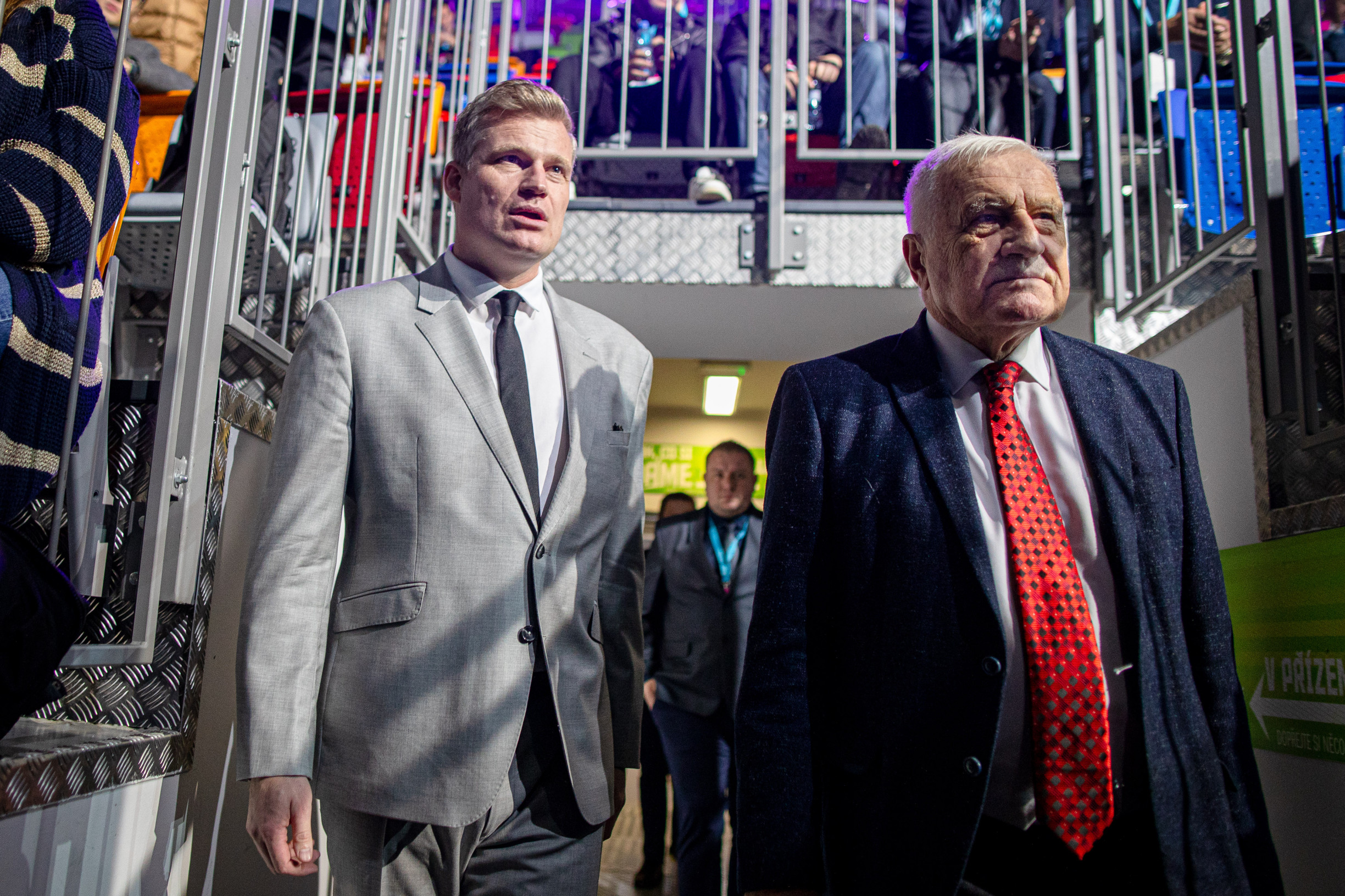 Pointa N: Šlachta zatím marně hledá partnera, který jej dostane do Sněmovny — Deník N