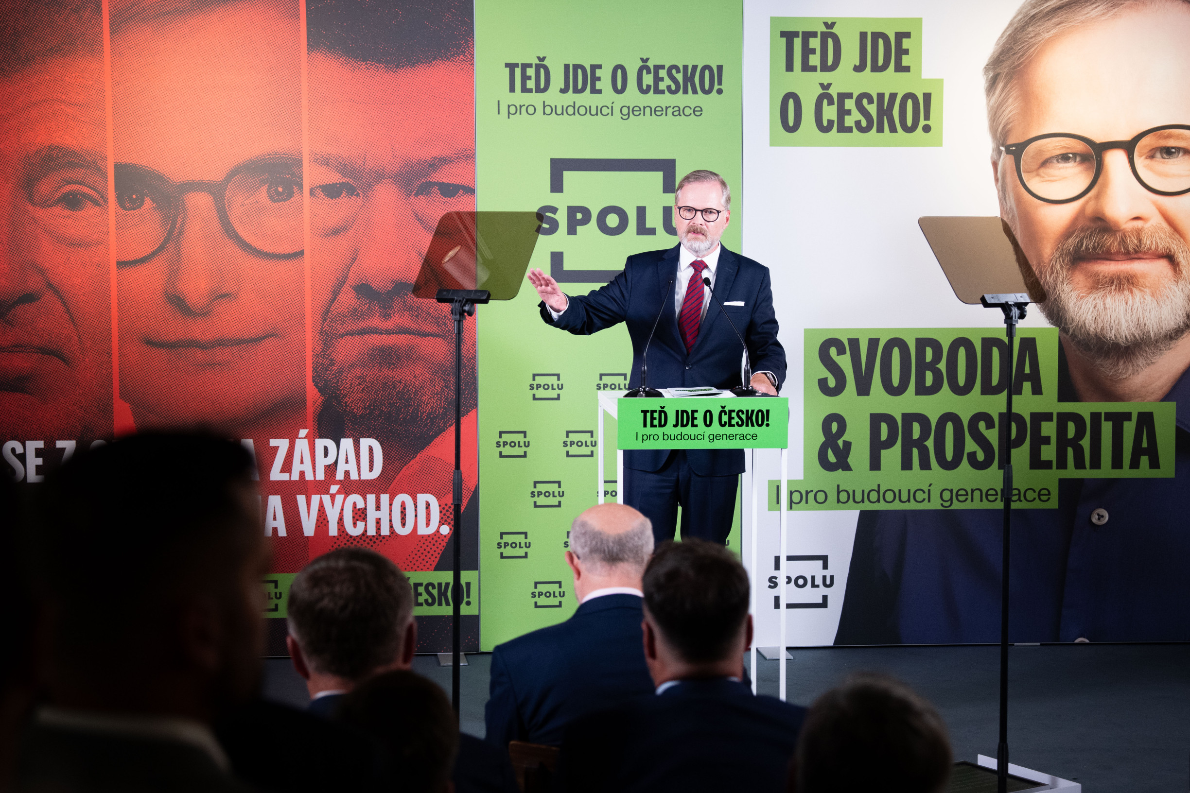 Nevidíte při cvičení pokrok? Zapomeňte na váhu, raději si udělejte ...